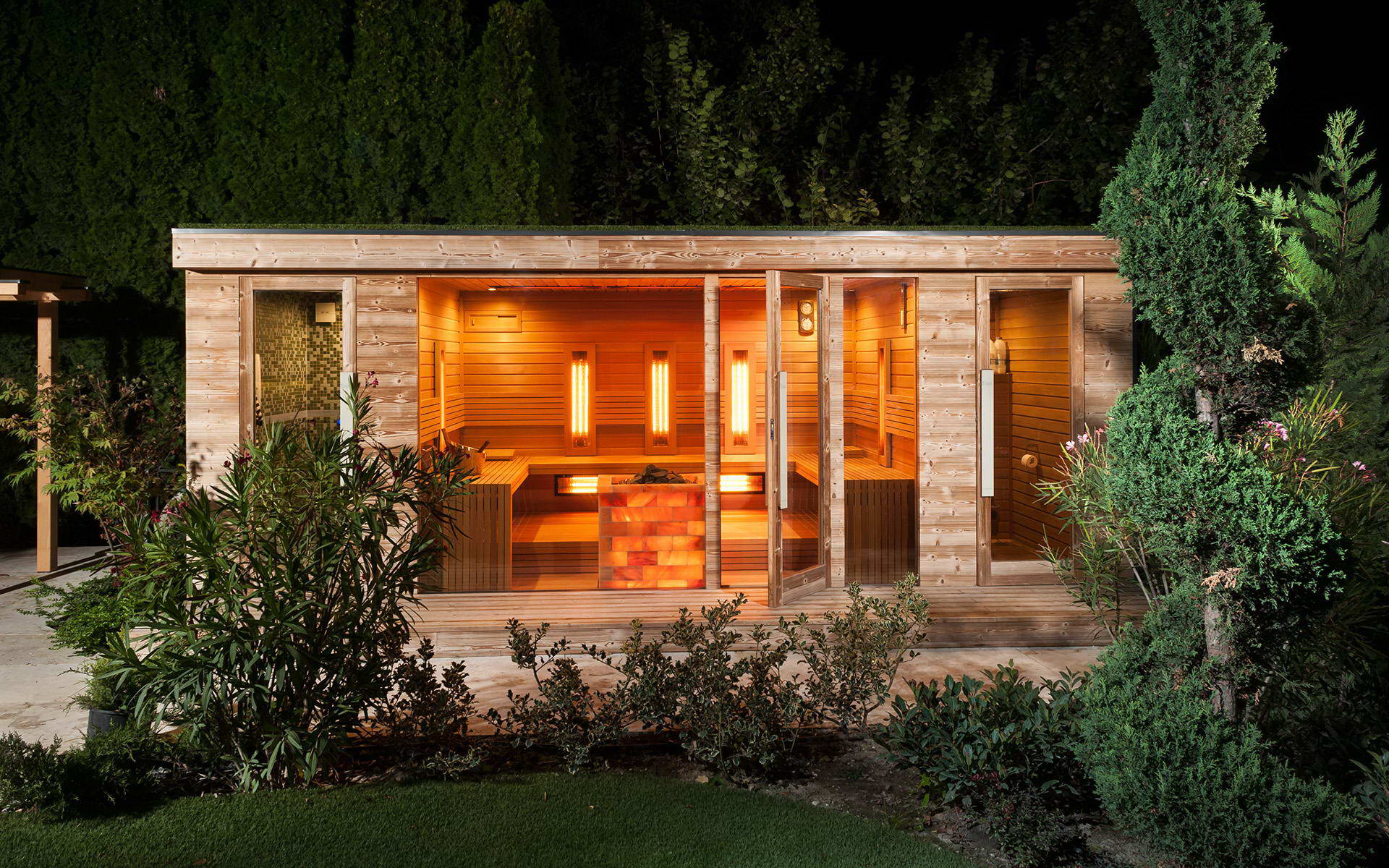 Vířivky | Wellness | Sauny - SPA Vířivka - EuroWellness